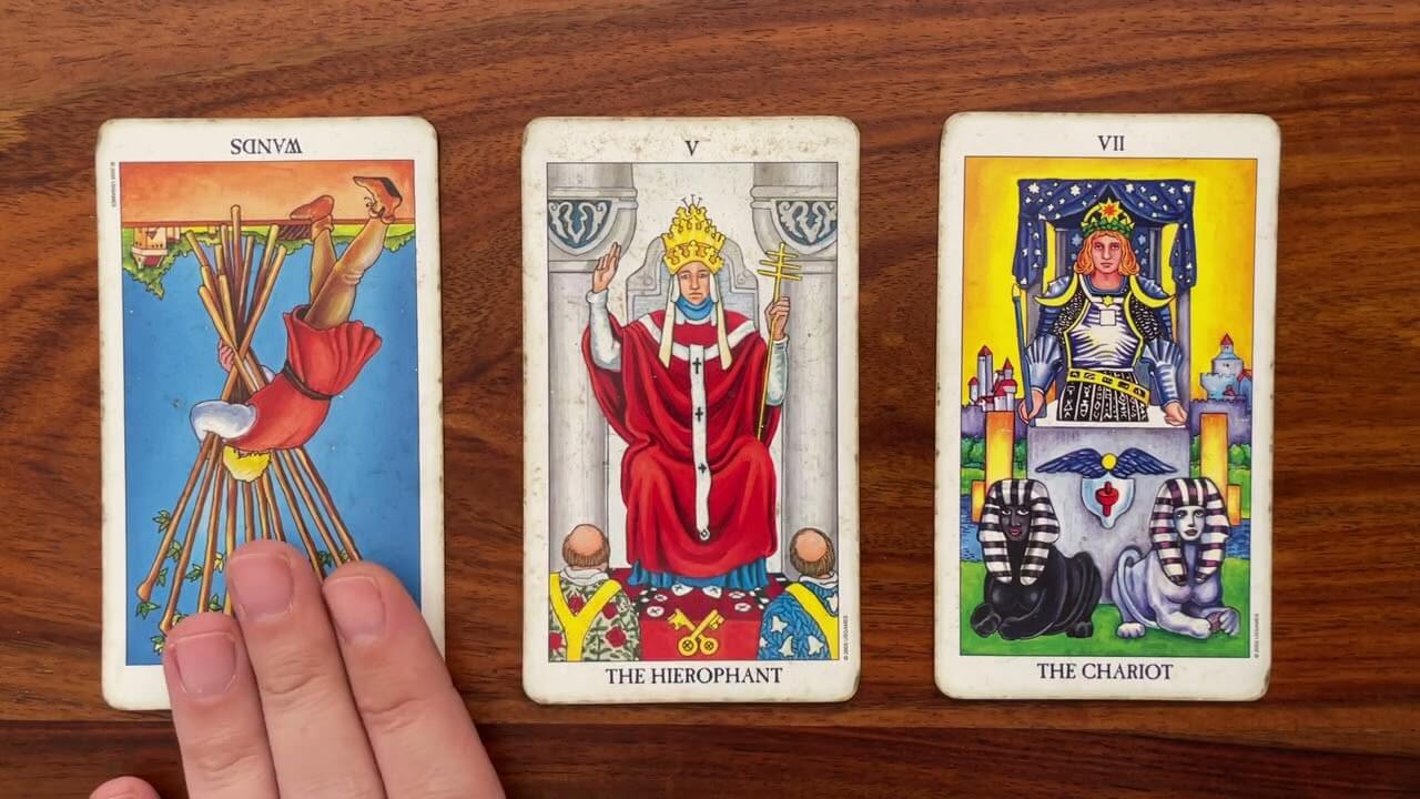 Turn Your Dreams Into Reality 19 October 2022 Your Daily Tarot Reading ...